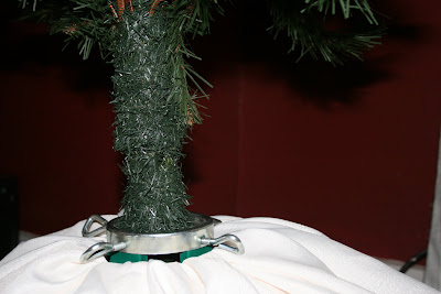 Christmas Tree Stand Cover - DIY Show Off ™ - DIY Decorating and Home ...